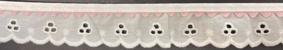 1 White Pink Ruffled Eyelet Fabric Trim 5 Yards - Etsy