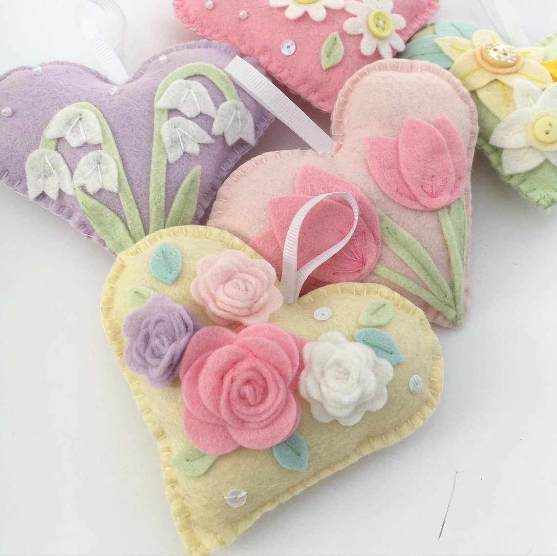 PDF Pattern Felt Flower Decorations. Floral Hearts. Felt - Etsy