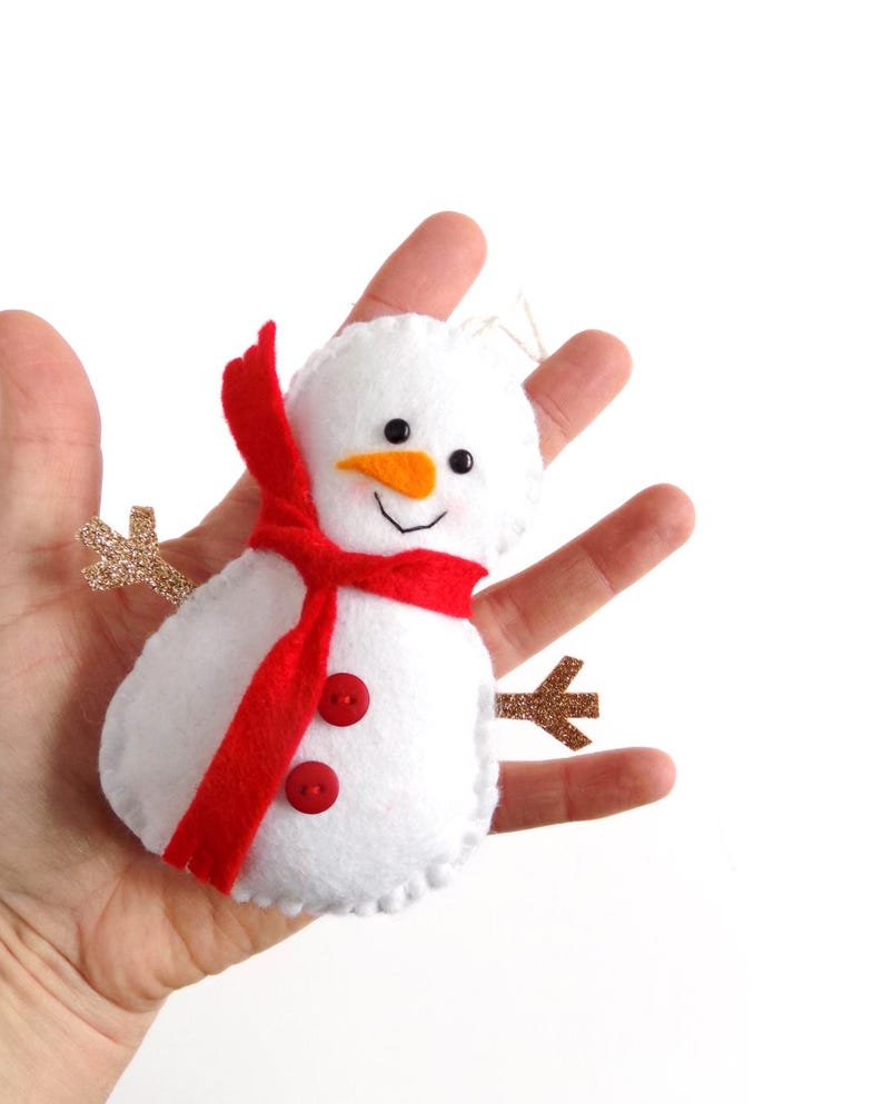 PDF Pattern to Make a Set of 24 Felt Happy Christmas Decorations ...
