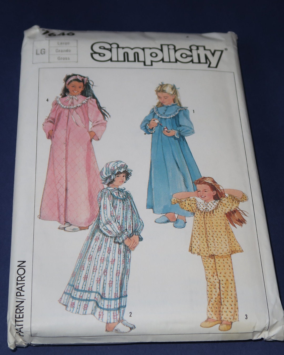 Uncut Large Simplicity 7646 Girls and Chubbies Nightgown, Pajamas, Robe ...