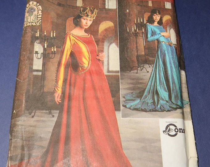 Uncut 16-20 Medieval Costume Collection, Simplicity 8725 - Etsy