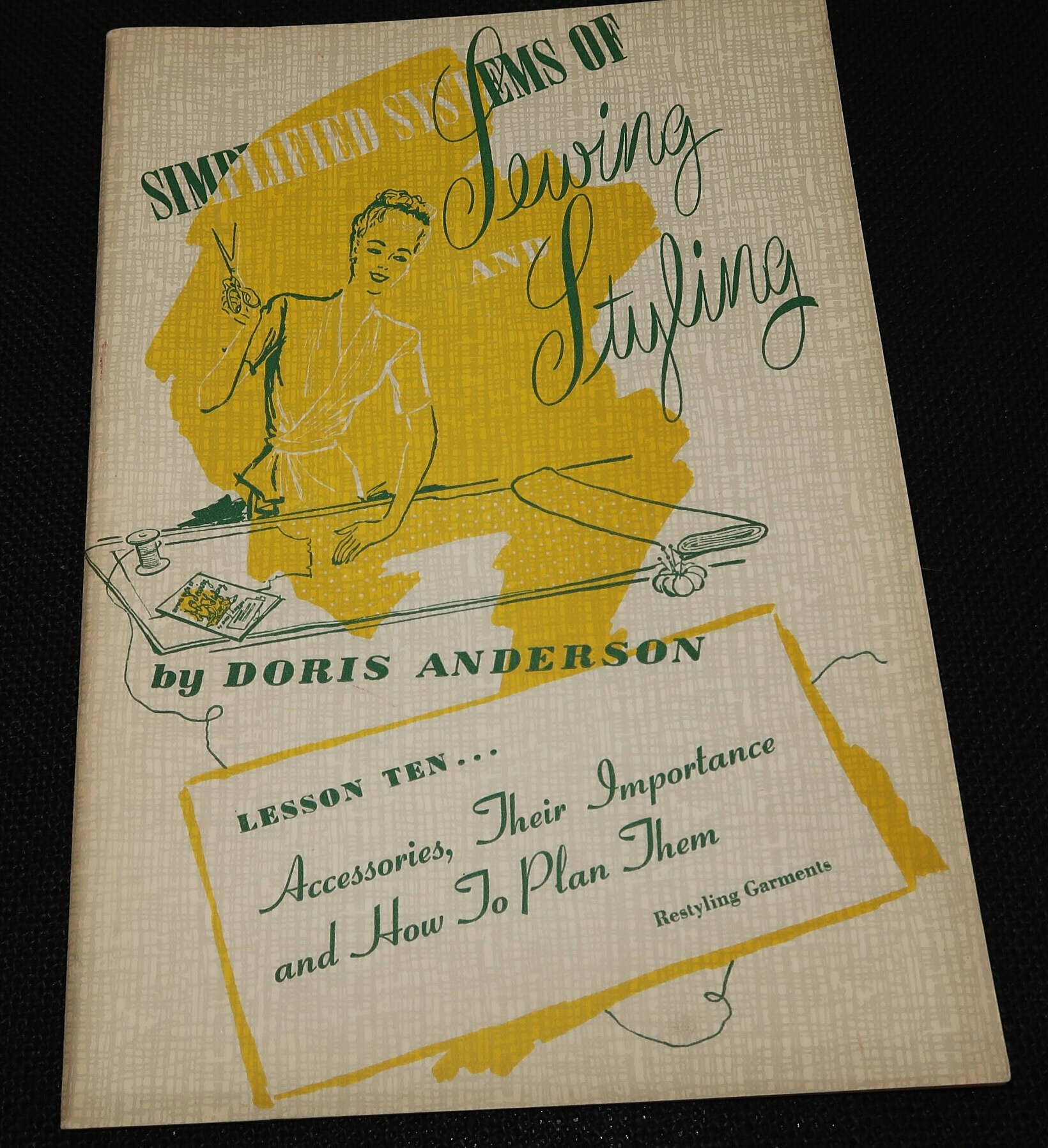 1946 Doris Anderson Sewing & Styling Lesson Books - Etsy