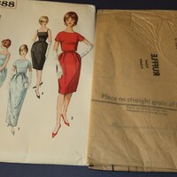 1980s Vogue Sewing Pattern 8674 Misses Loose Fitting Pullover Shift ...