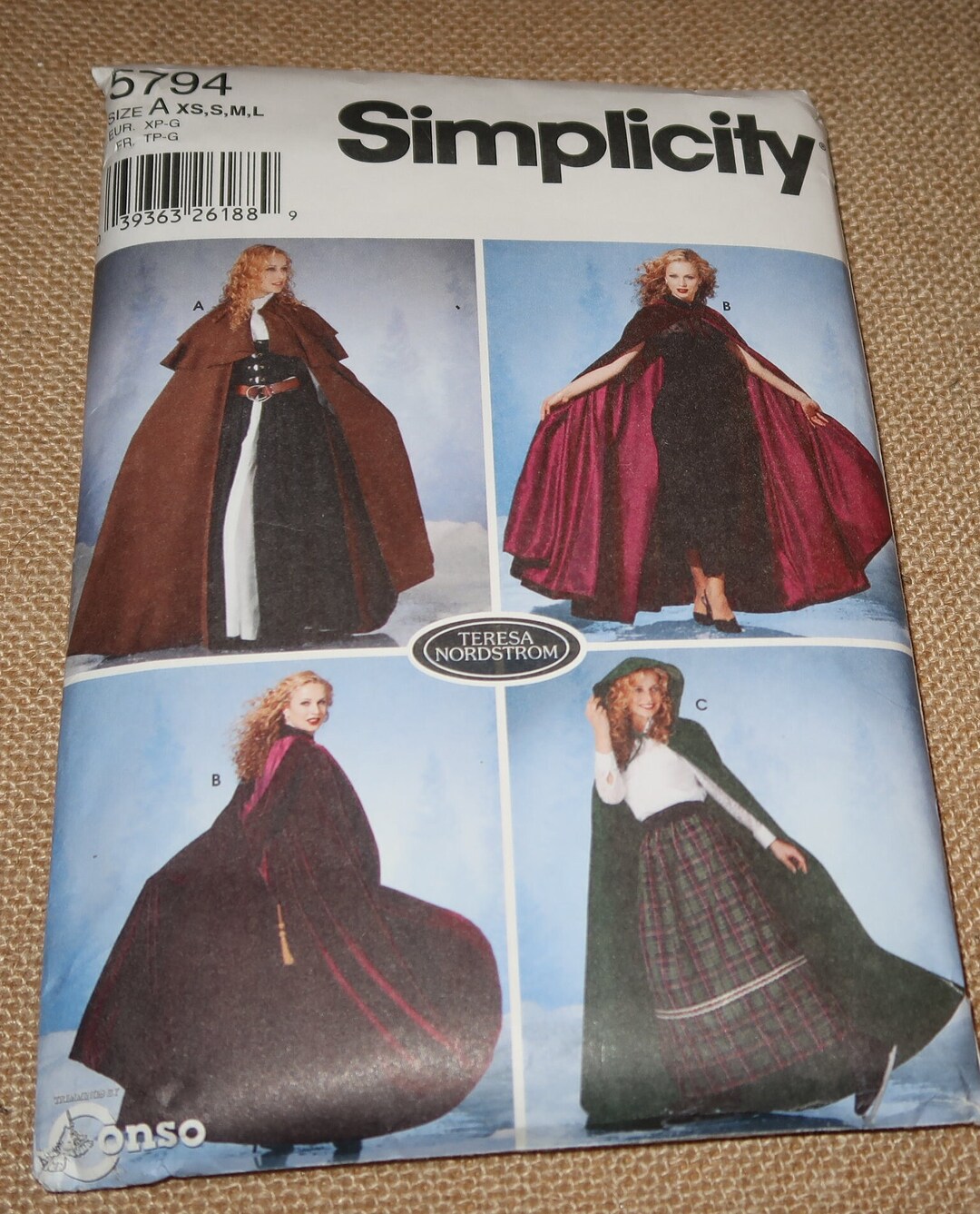 Uncut XS-L Simplicity 5794 Costume Cape Pattern by Teresa Nordstrom - Etsy