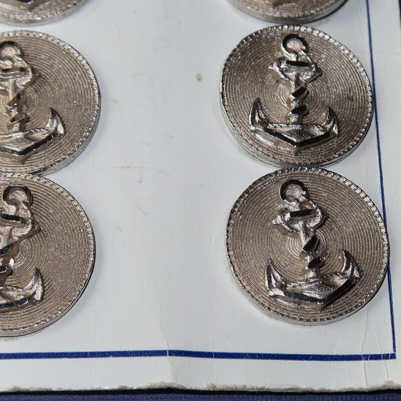 1940s Buttons - Etsy