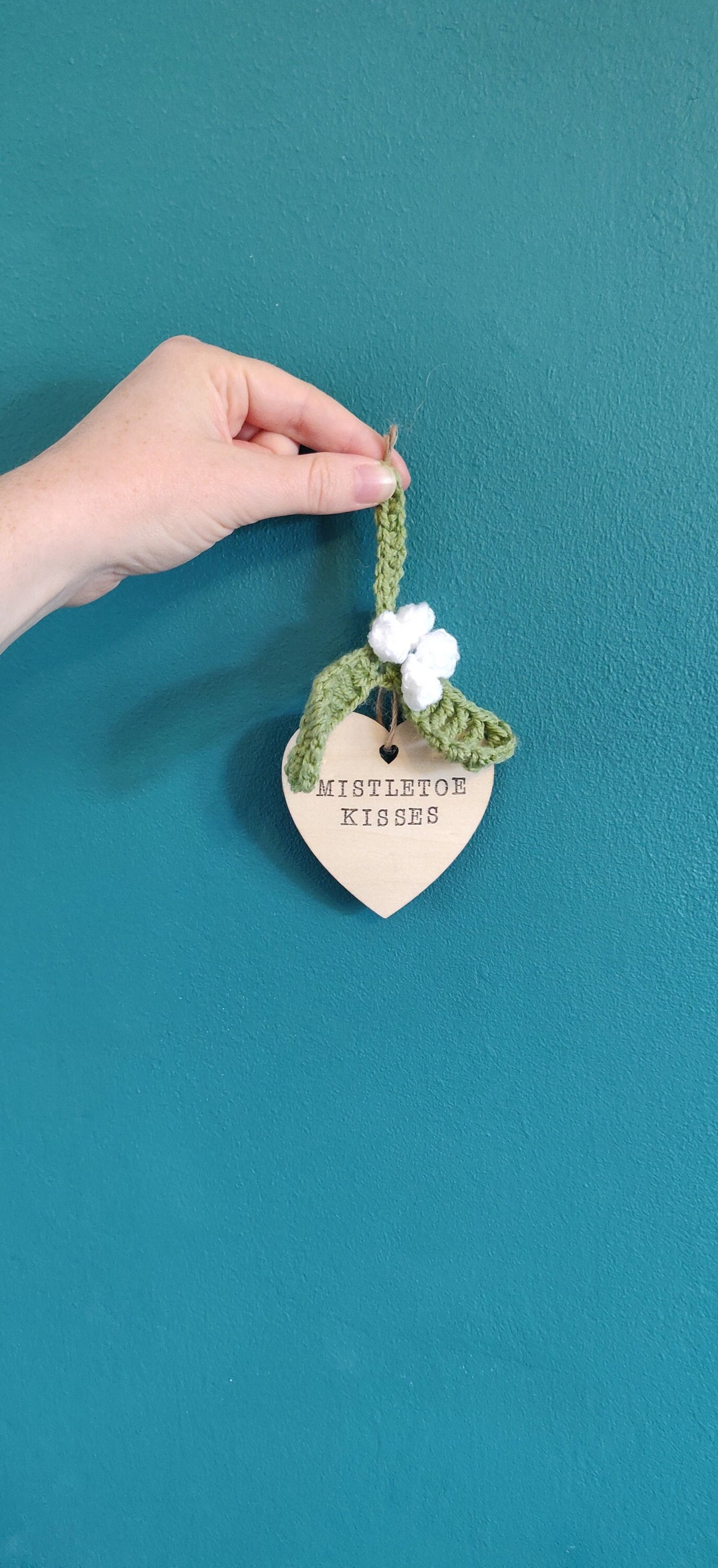 Mistletoe Sign, Mistletoe Kisses, Christmas Mistletoe Decoration, Gift ...