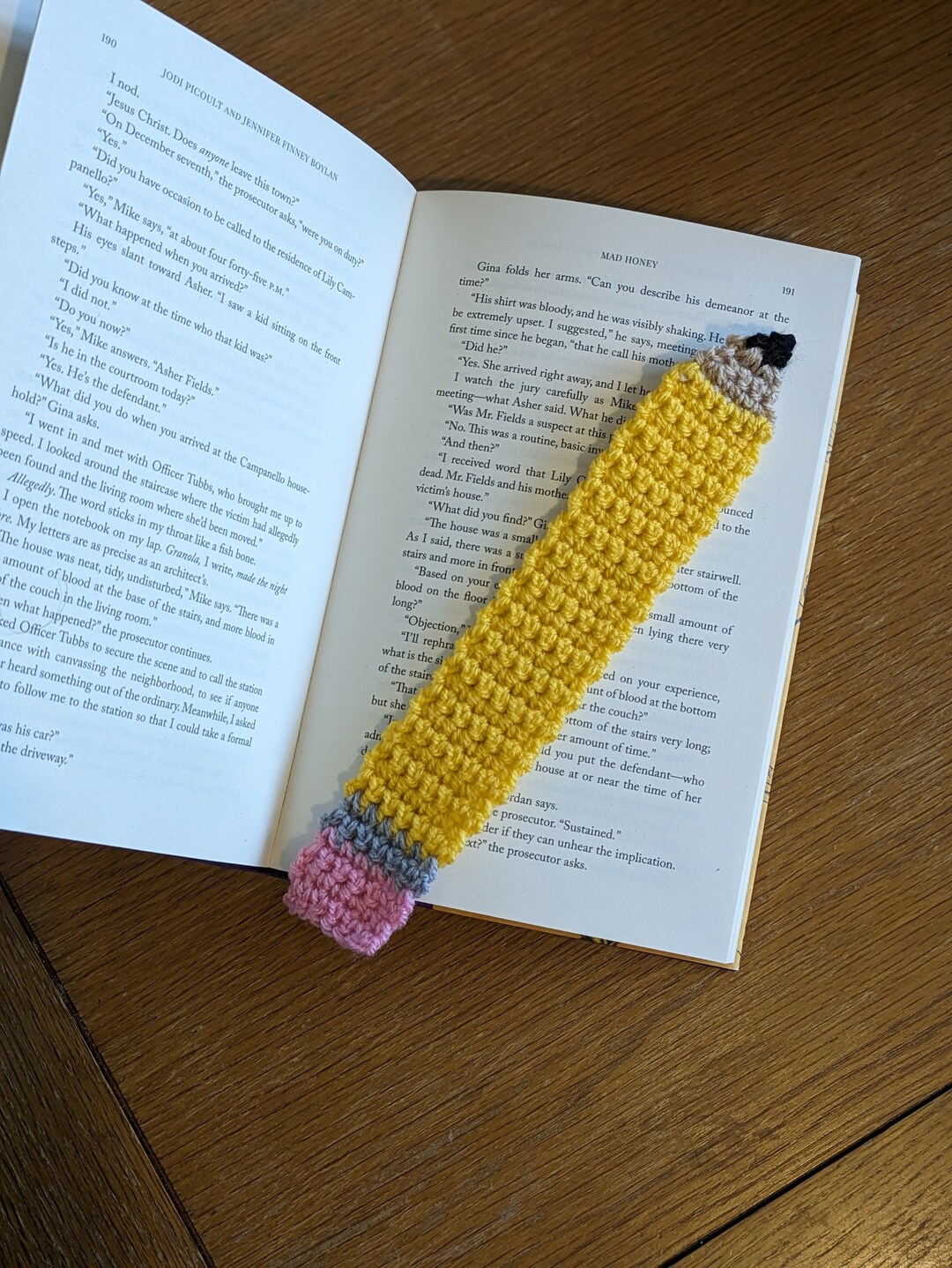 Pencil Bookmark, Teacher Gift Book Marker, Yellow Pencil Writing Gift ...