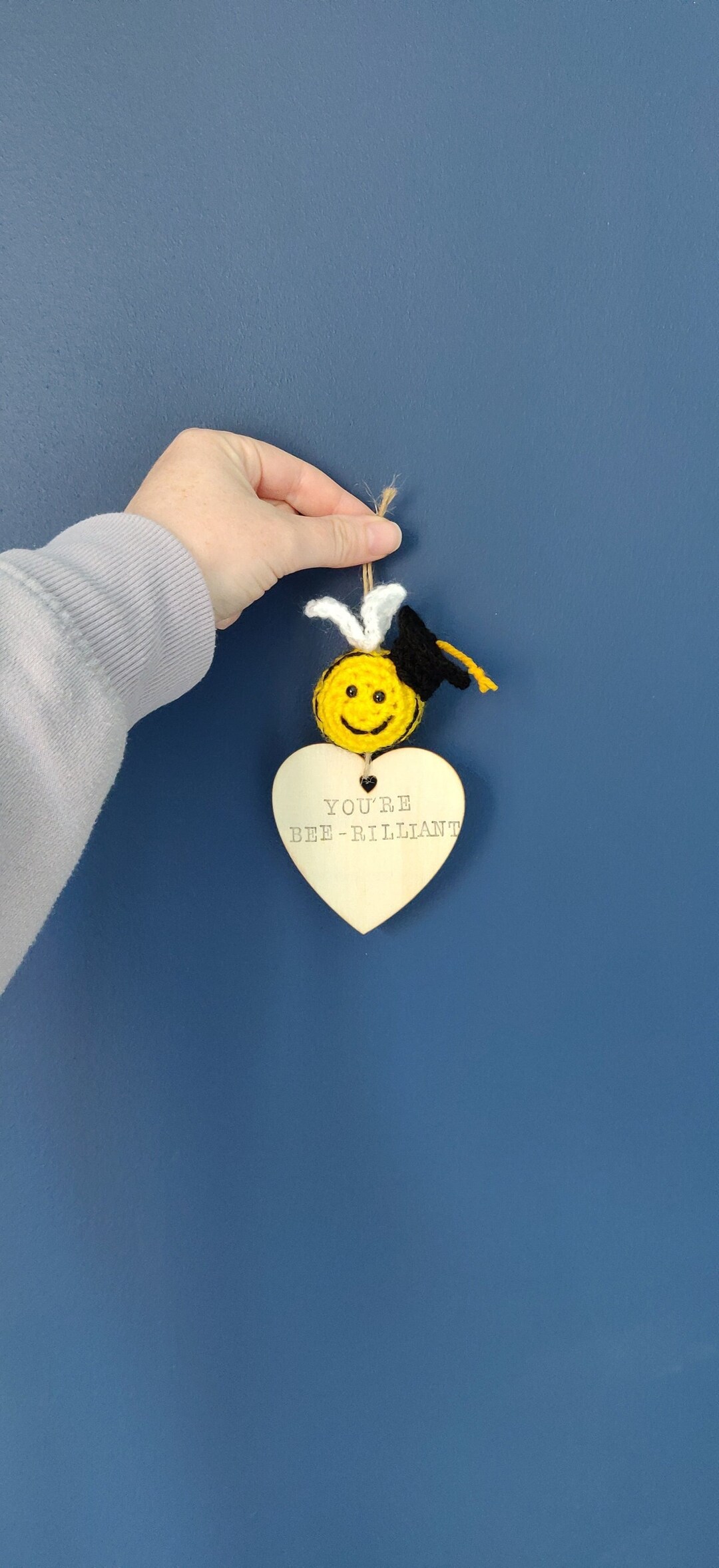 Bee Pun Graduation Sign, Graduation Gift for Her, You Are Bee-rilliant ...