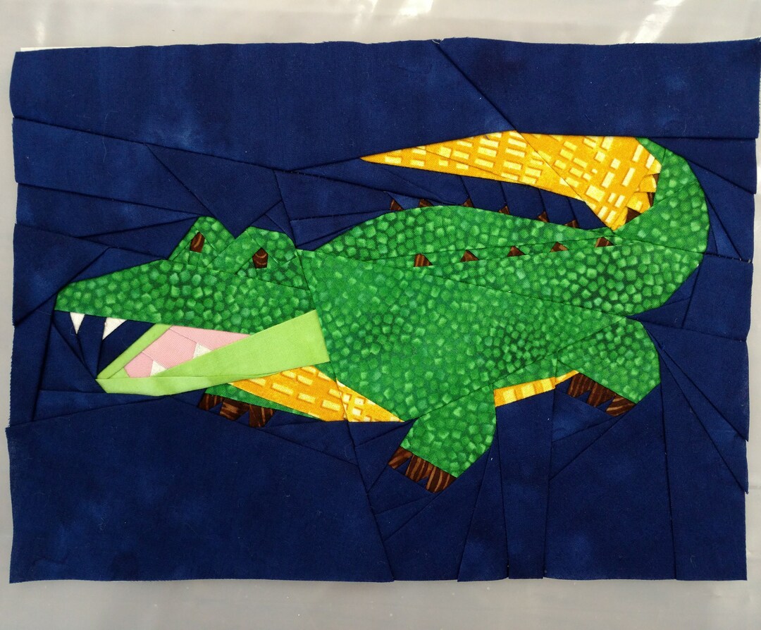PDF Alligator Quilt Block Pattern - 10 Inch X 7 Inch Foundation Paper ...