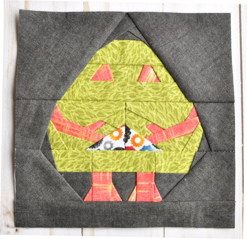 PDF Robot Quilt Block Pattern Foundation Paper Piecing | Etsy