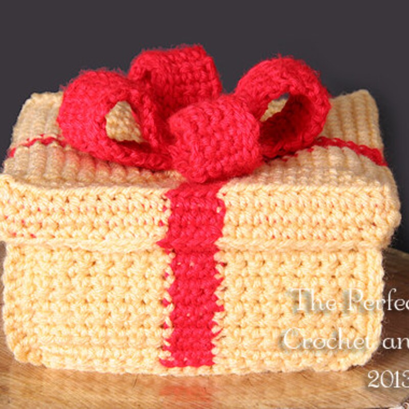 Crochet Gift Box - 60+ Gift Ideas for 2025