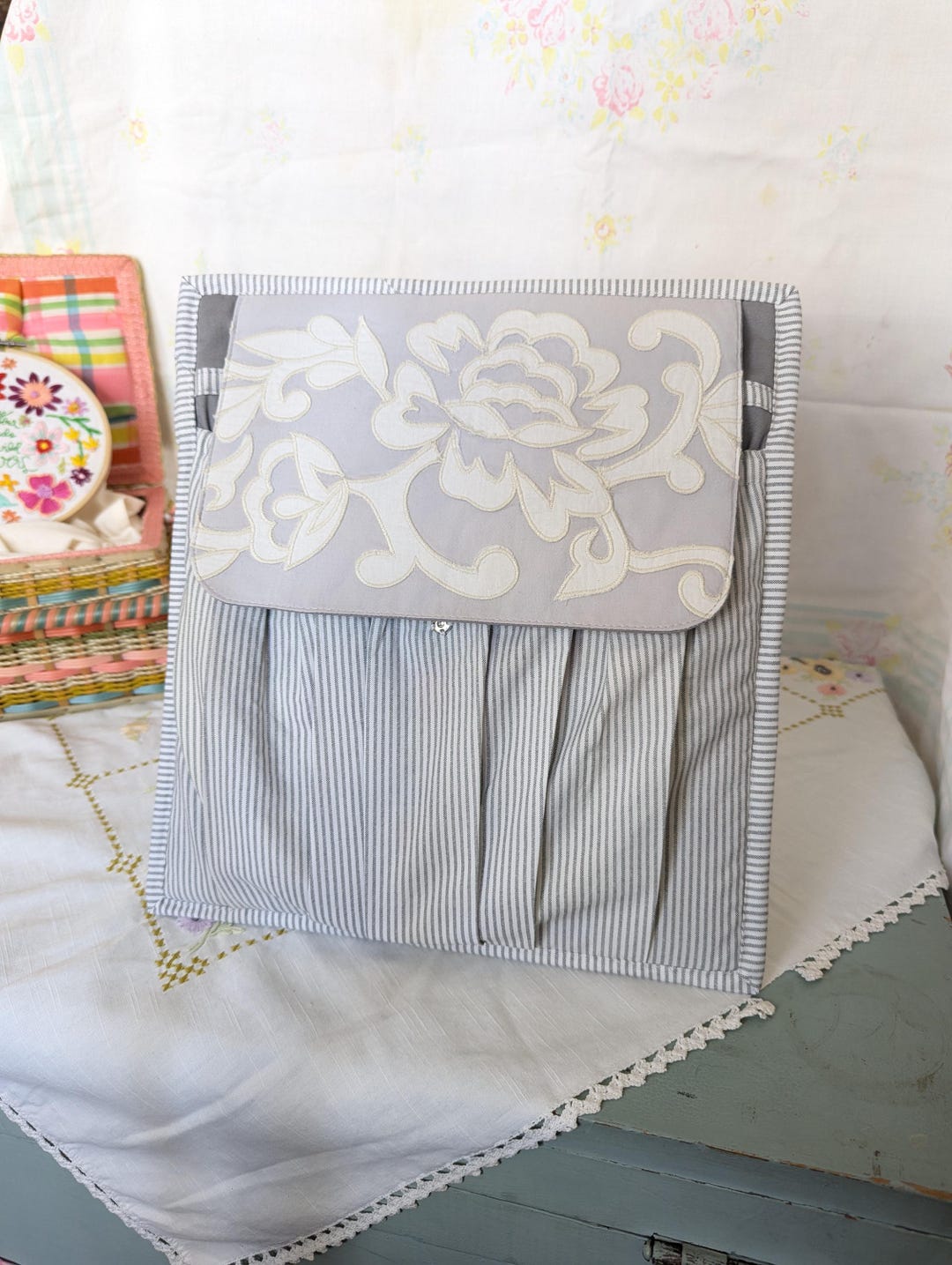 Heart and Applique Clear Vinyl and Fabric Project Keeper, Cross Stitch ...