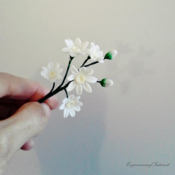 Gumpaste Daisy - Etsy