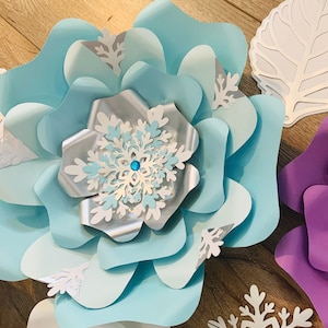 Frozen Inspired Paper Flowers/ Frozen Birthday/ Frozen Backdrop/ Ana ...