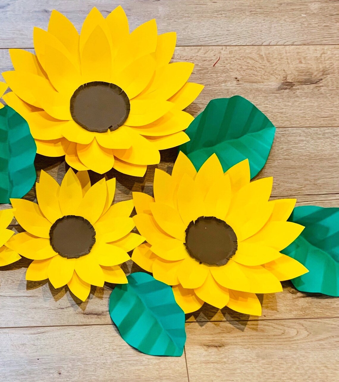 Paper Sunflowers/giant Paper Flowers/backdrop Flowers/yellow - Etsy