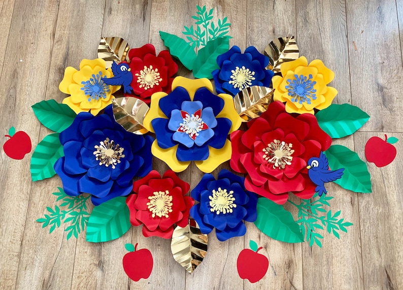Snow White Inspired Paper Flowers Snow White Birthday - Etsy