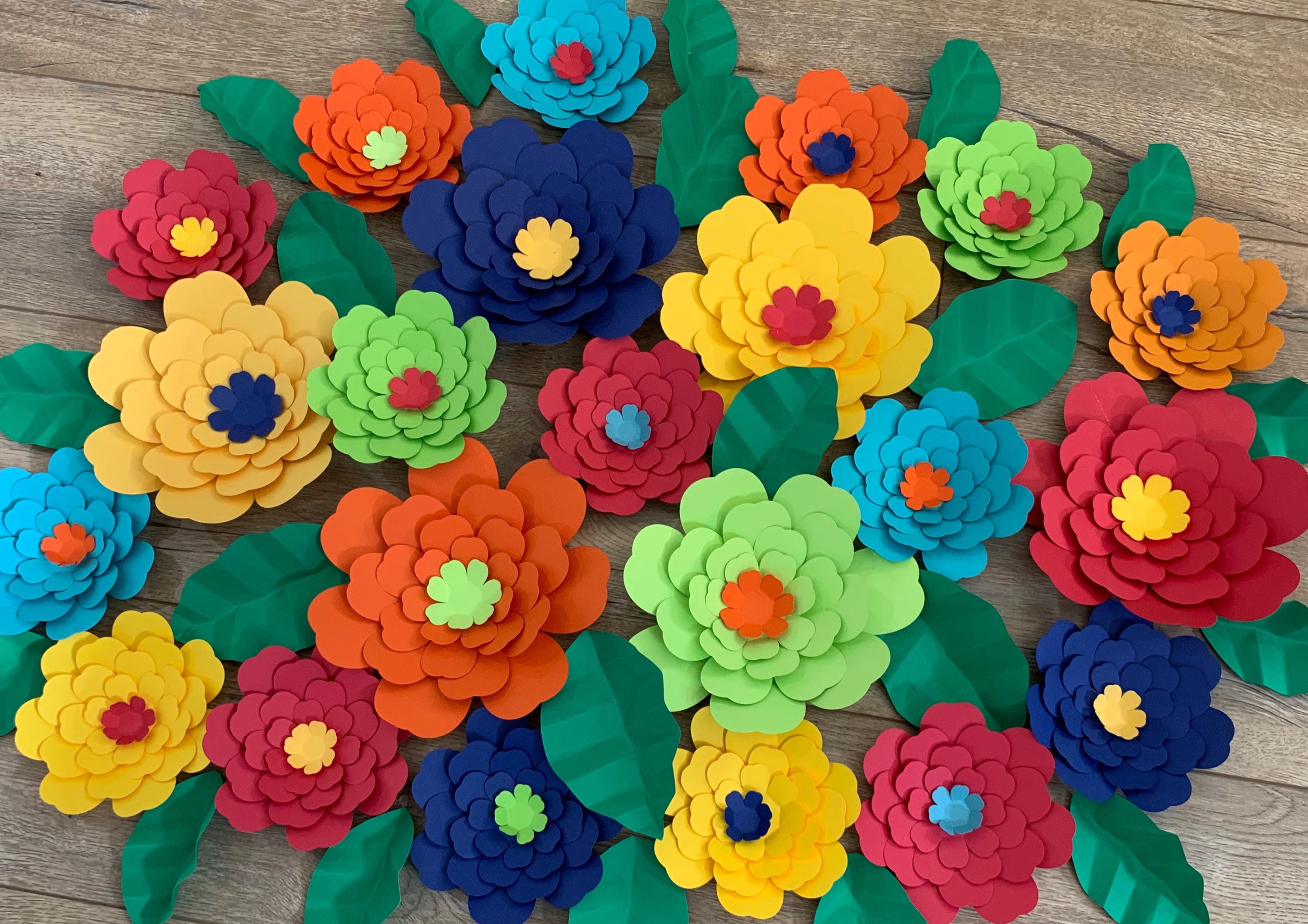 Set of 22 small paper flowers fiesta themed Mexican party | Etsy