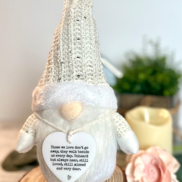 Unique Funeral Memorial Gifts - 60+ Gift Ideas for 2024