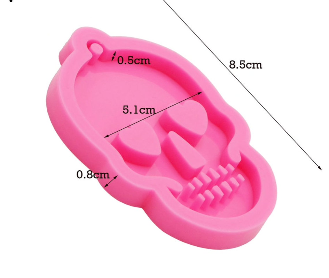 Skull Epoxy Resin Keychain Mold for Resin Earring Pendant | Etsy