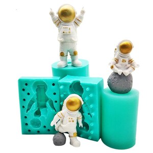 3D Astronaut Silicone Mold for Candle, Soap, Fondant, Candle Mould ...