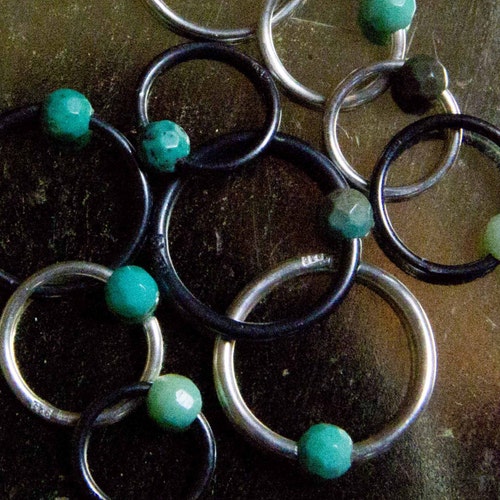 Sterling Silver Black Niobium Captive Bead Piercing Ring 1mm - Etsy