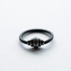 Black Niobium Piercing Ring With Sterling Silver Lock 14g 16g 18g 1.6mm ...