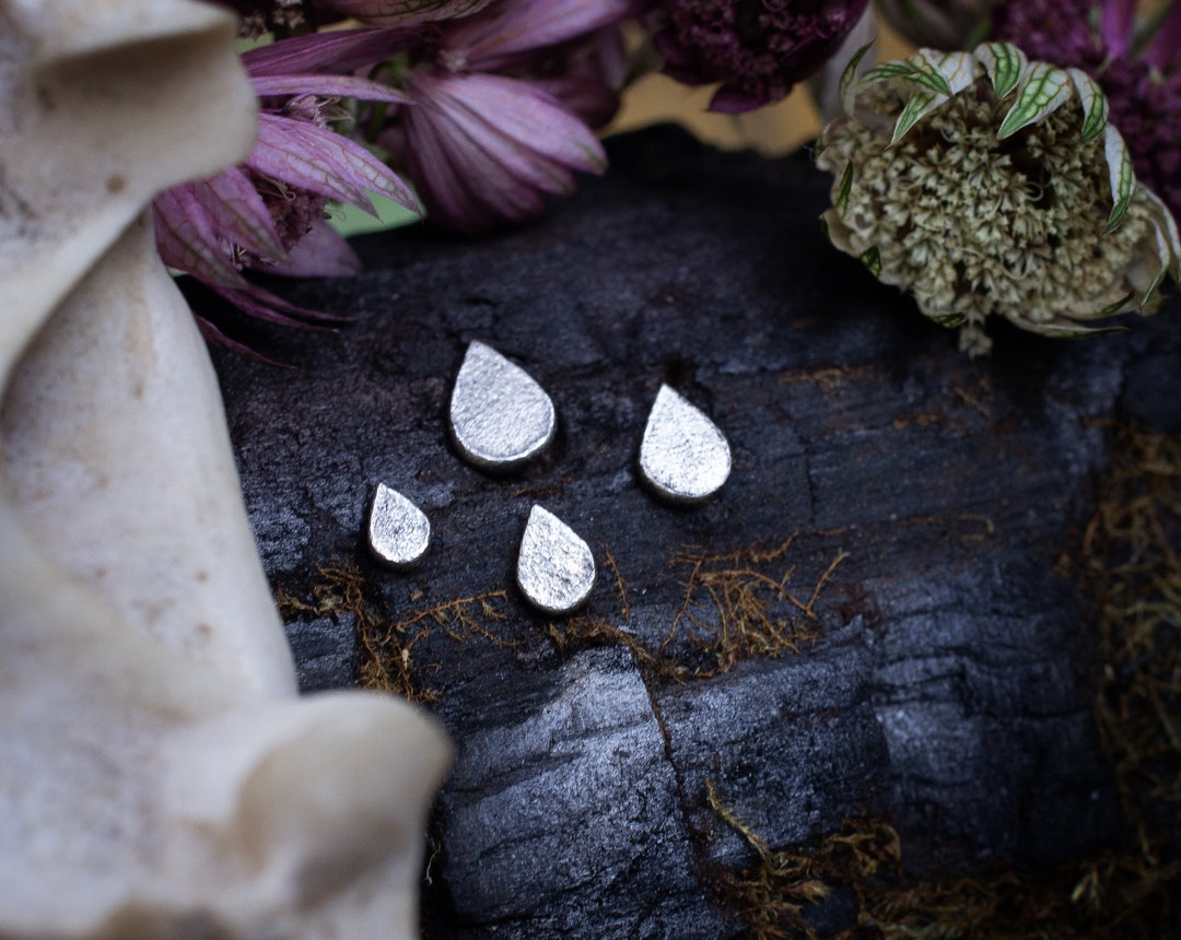 Teardrop Labret in Sterling Silver 18g 16g 14g - Etsy