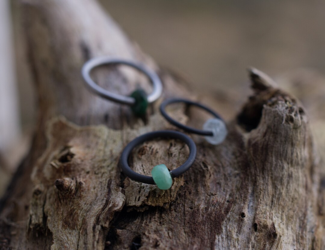 Niobium Emerald Captive Bead Piercing Ring 18g 16g 14g Conch Nipple ...