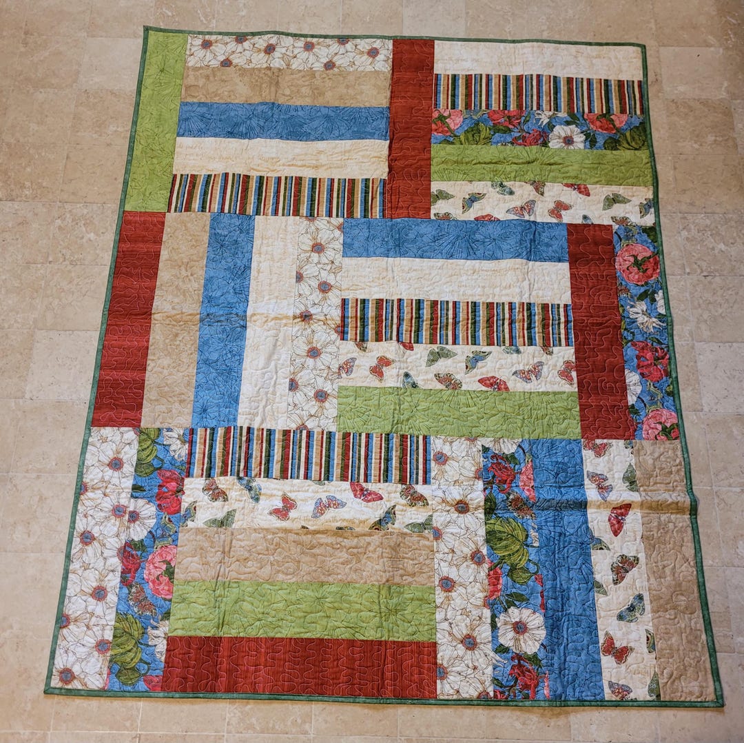 Mariposa Butterfly Strip Tango Lap Quilt and Matching Pillow - Etsy
