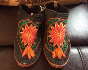 Needlepoint shoes | Etsy