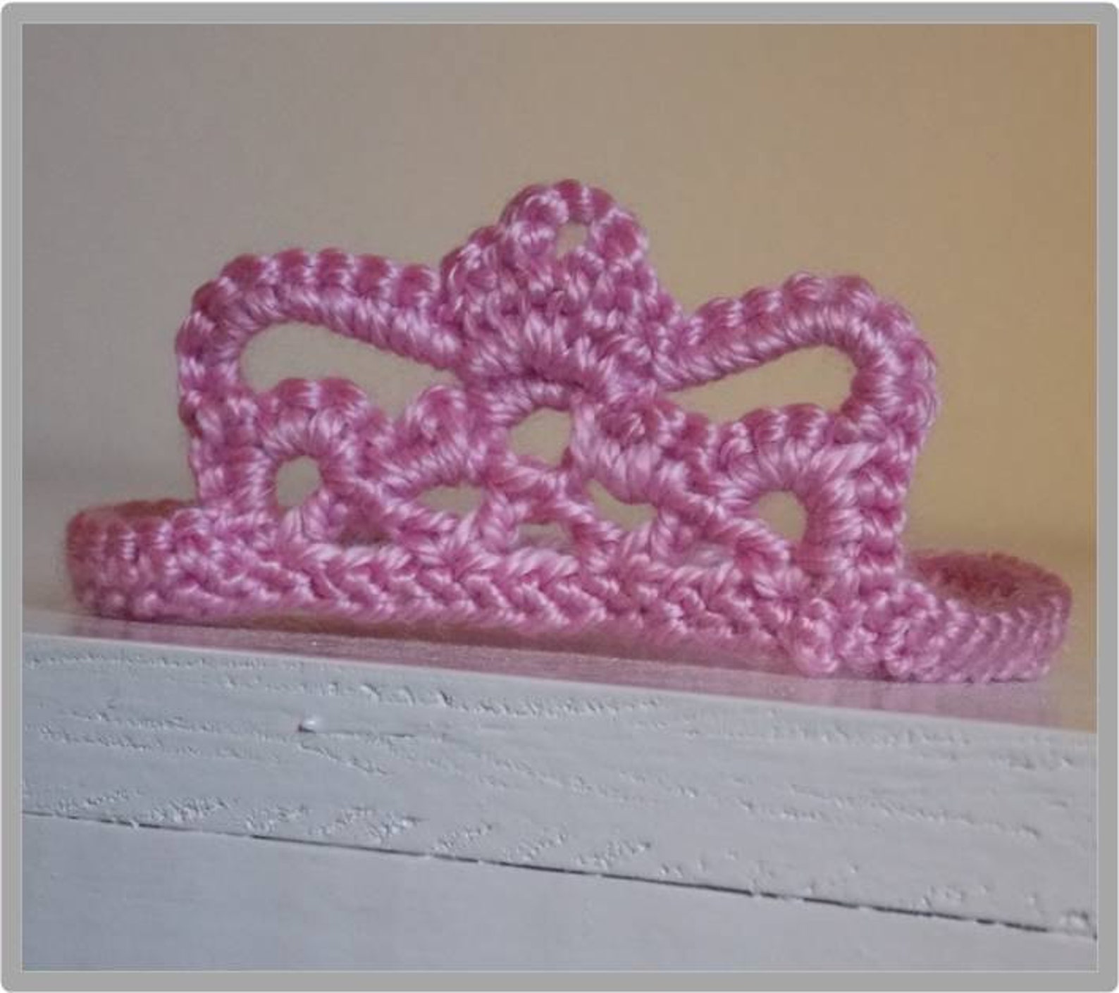 Little Princess Tiara Crochet Pattern Newborn Photo Prop ... | Etsy