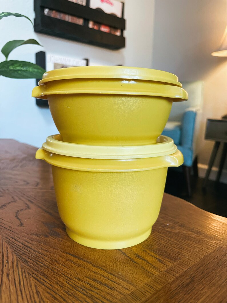 Tupperware Set (small) in Golden Yellow, Retro Cottagecore, Grannycore ...