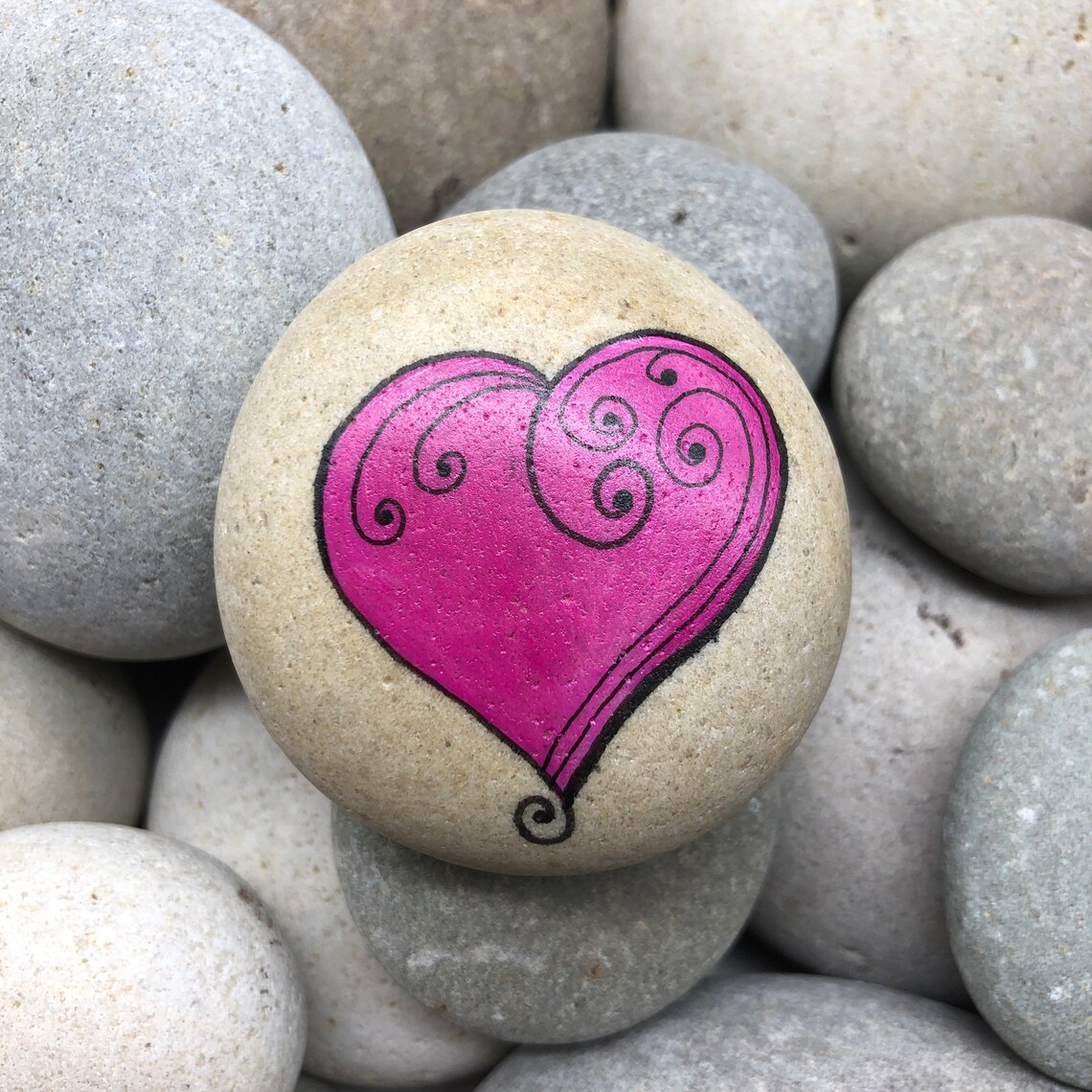Hand Painted Heart Stones/rocks - Etsy