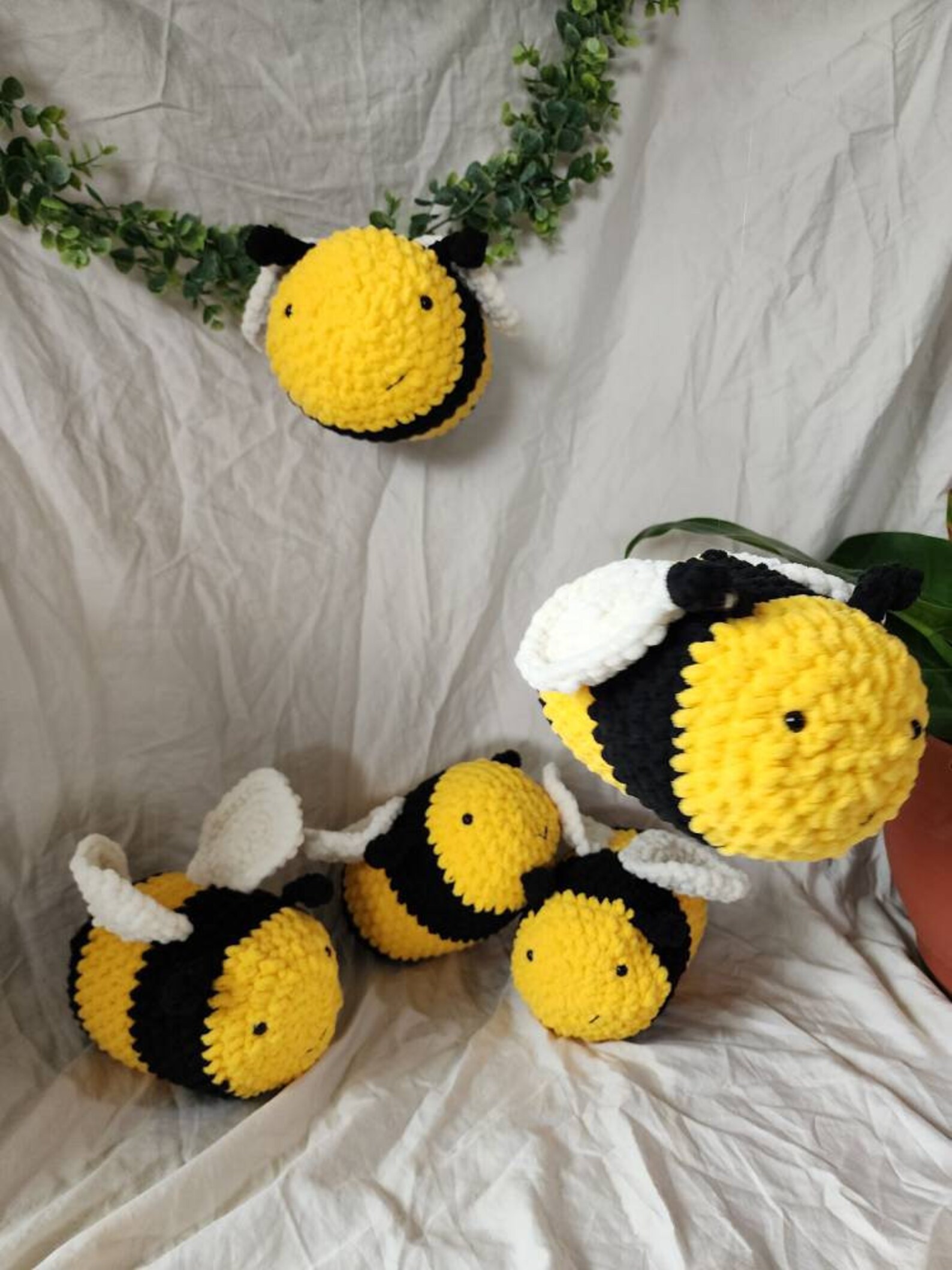 Jumbo Crochet Honey Bee Plushie; Large Stuffed Bumblebee Amigurumi - Etsy