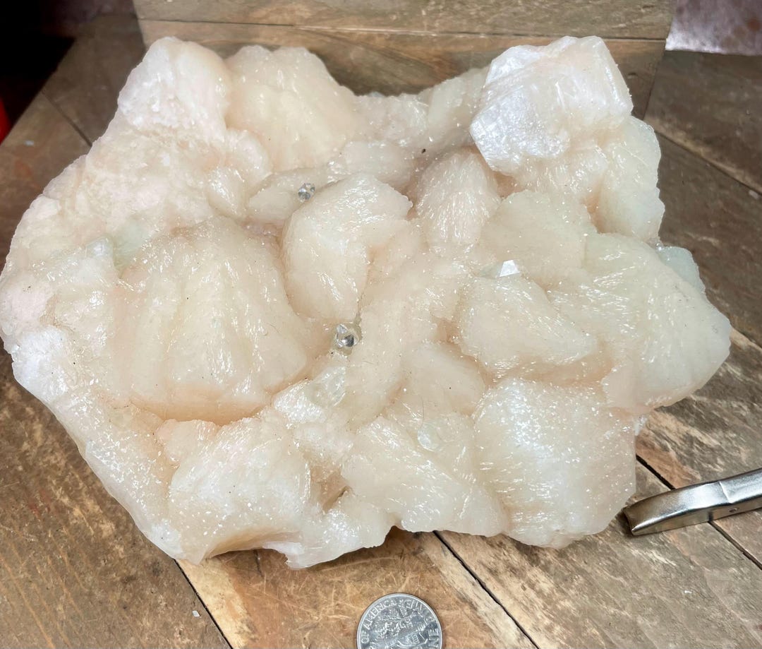 Mammoth Zeolite Crystal, Alter Crystal, Stilbite ,meditation Crystal ...