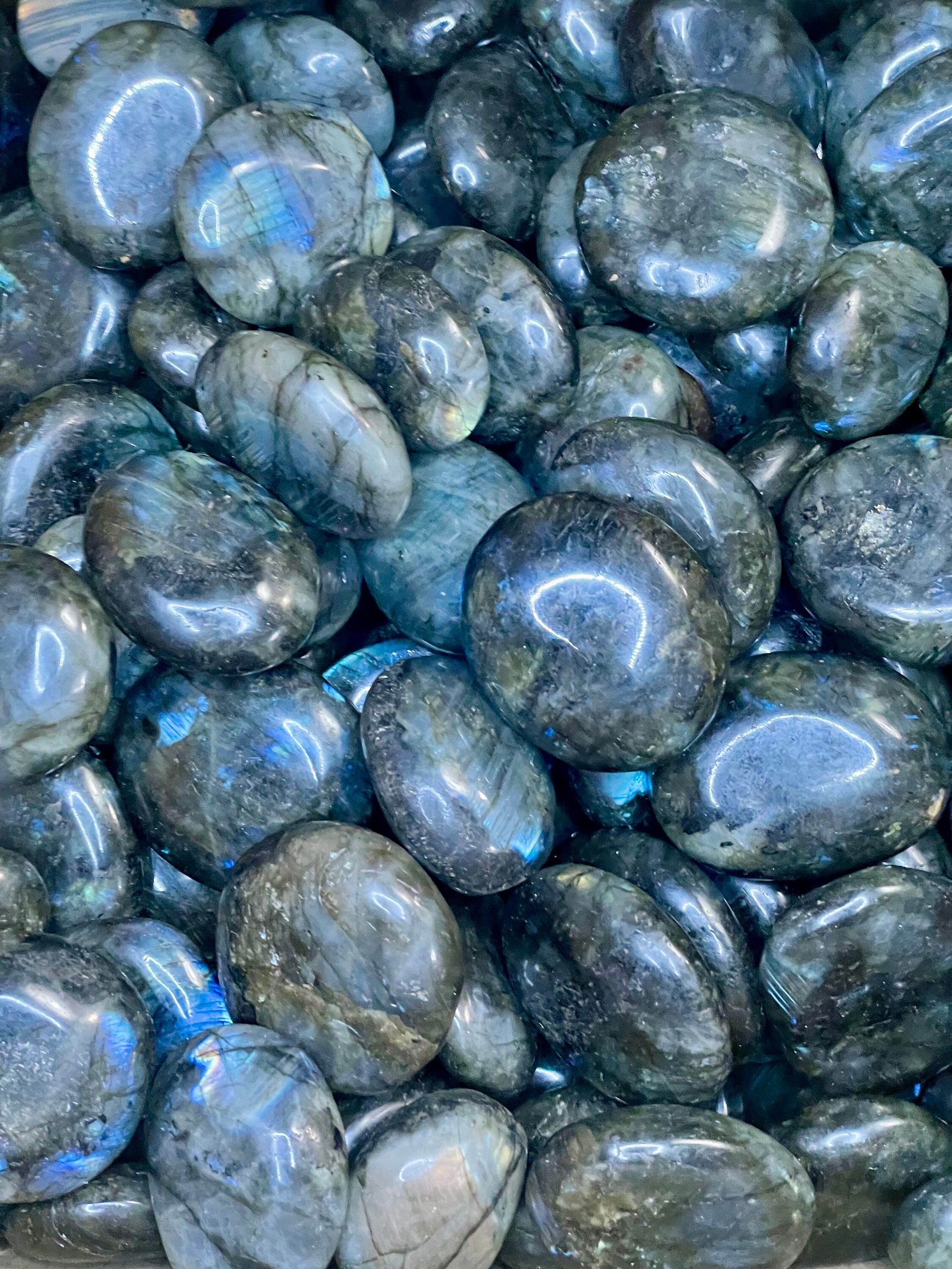 one labradorite Palm Stone, Smooth Polished labradorite Stone, Palm ...