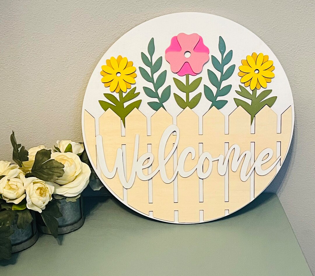 Welcome Wildflower Fence Door Sign, New Home Gift, Round Door Hanger ...