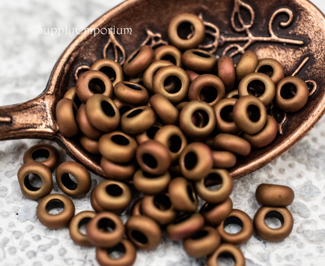 DEMI ROUND 6/0 Opaque Pastel Frost Mudbrick Toho, Pastel Frost Mudbrick ...