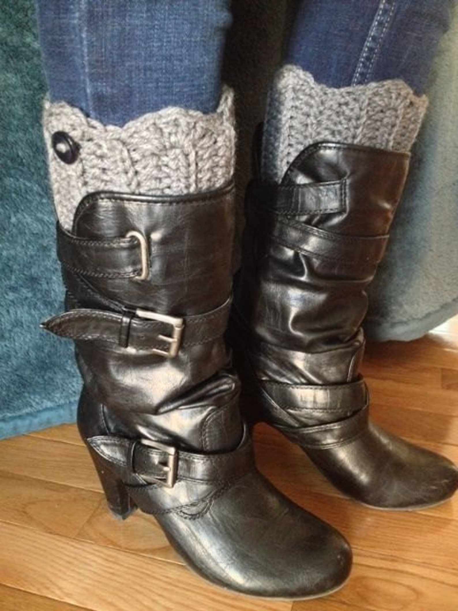 CROCHET PATTERN: Boot Cuffs With Button. Boot Topper Pattern. | Etsy