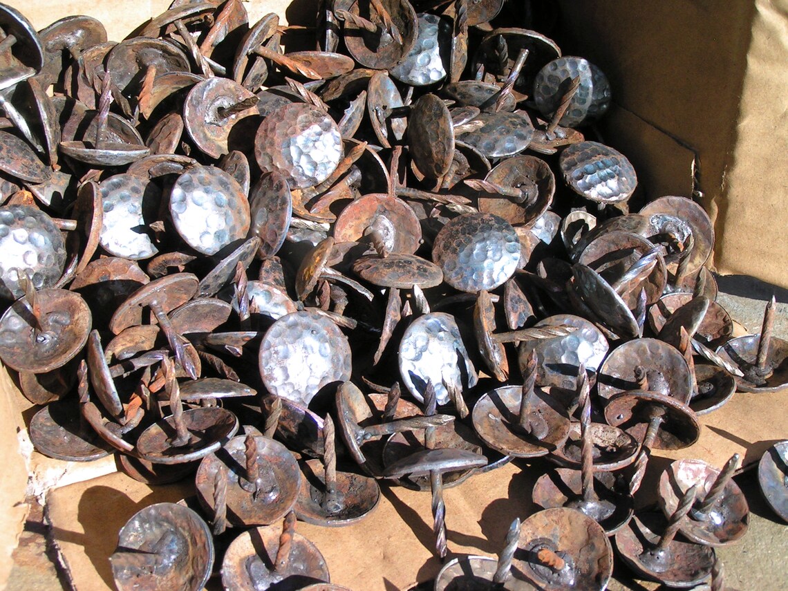 100 Iron Hammered Clavos Decorative Nail Heads Door Furniture - Etsy