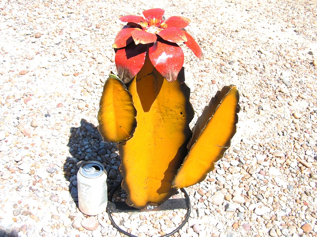 LARGE Metal Art Barrel Cactus Sculpture, Junk Iron Garden Art, With ...