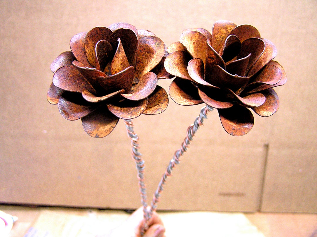 TWO Large Metal RUST Roses With Steel and Copper Wrapped Stems - Etsy