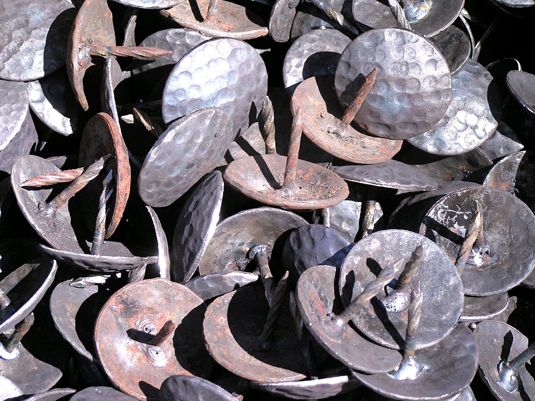 100 Iron Clavos 1 1/4 Inch Decorative Hammered Nail Heads Door ...