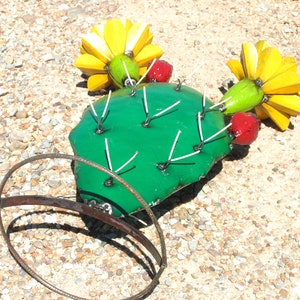 X Large Metal Art Barrel Cactus Sculpture With Thorns, Junk Iron Garden ...