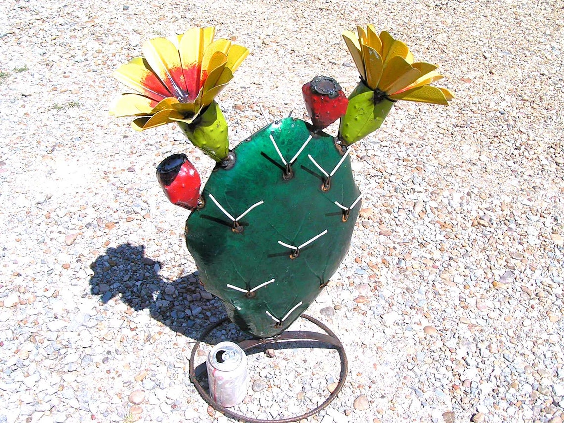 X LARGE Metal Art Barrel Cactus Sculpture With THORNS Junk - Etsy