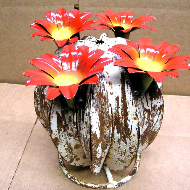 Metal Cactus Yard Art - Etsy