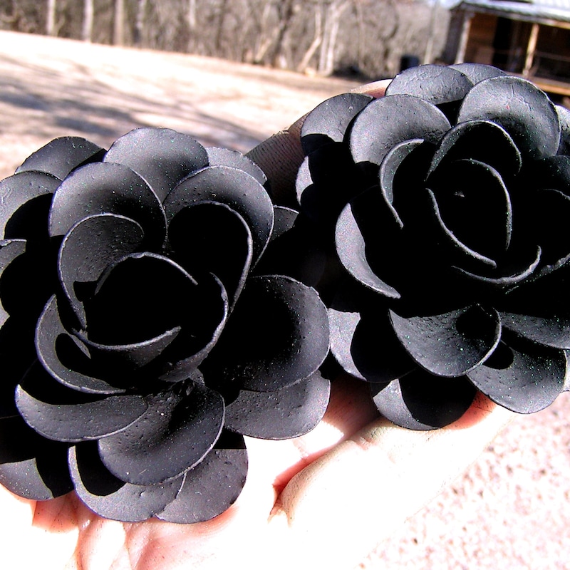 Black Flat Metal Flower - Etsy