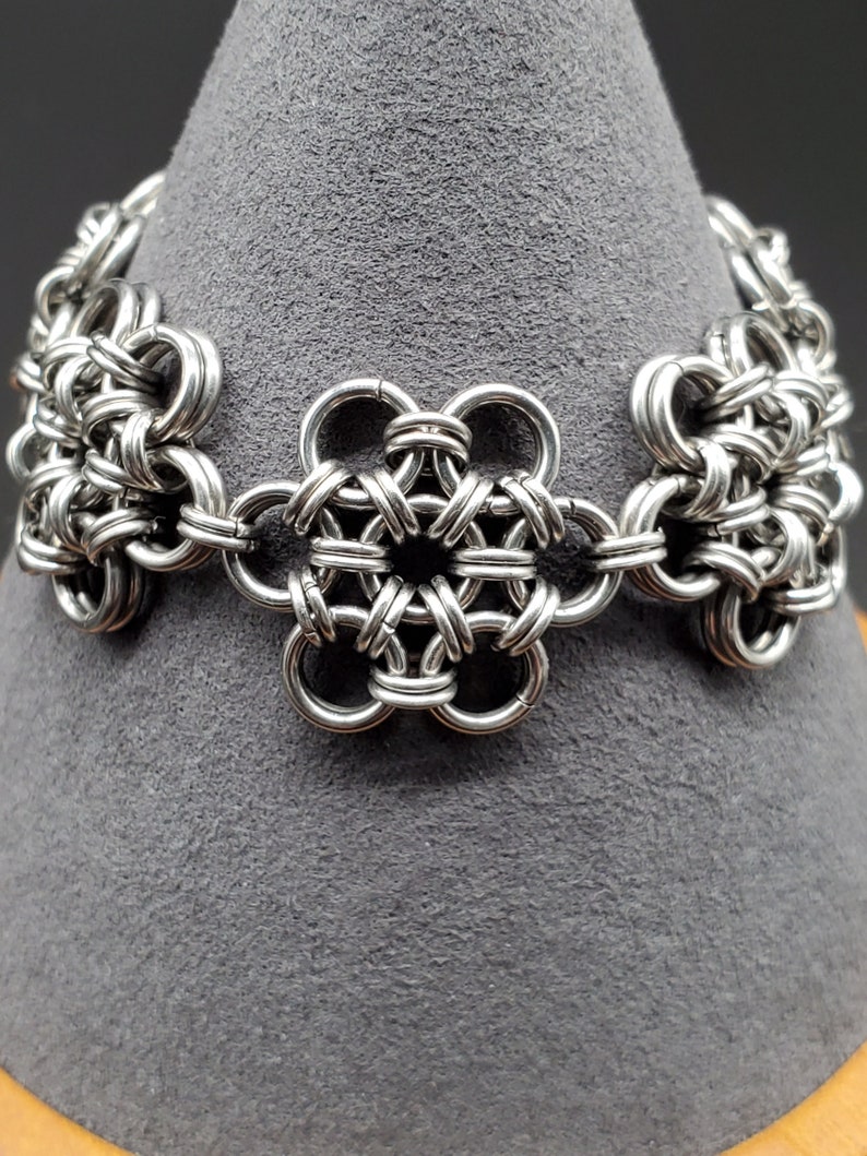 Chain Maille Bracelet Japanese Daisy Chain - Etsy