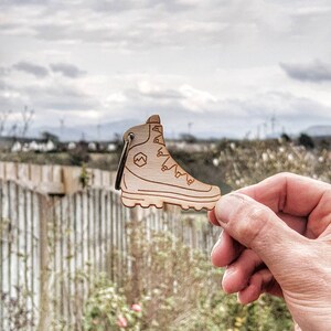 Wooden Hiking Boot Keyring: Sustainable Birch Keychain - Etsy