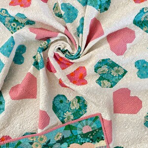 Lovelace Throw Size Quilt - Etsy